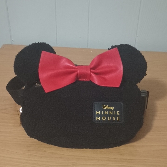 Disney | Bags | Minnie Mouse Belt Bag Fanny Pack | Poshmark